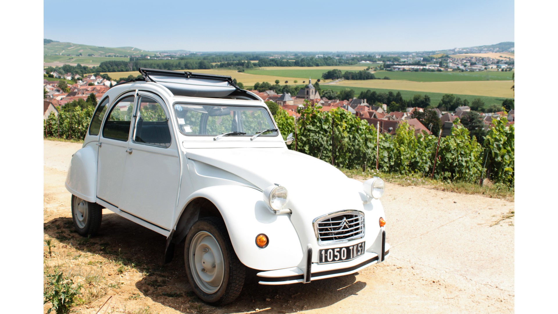 Tour in 2CV